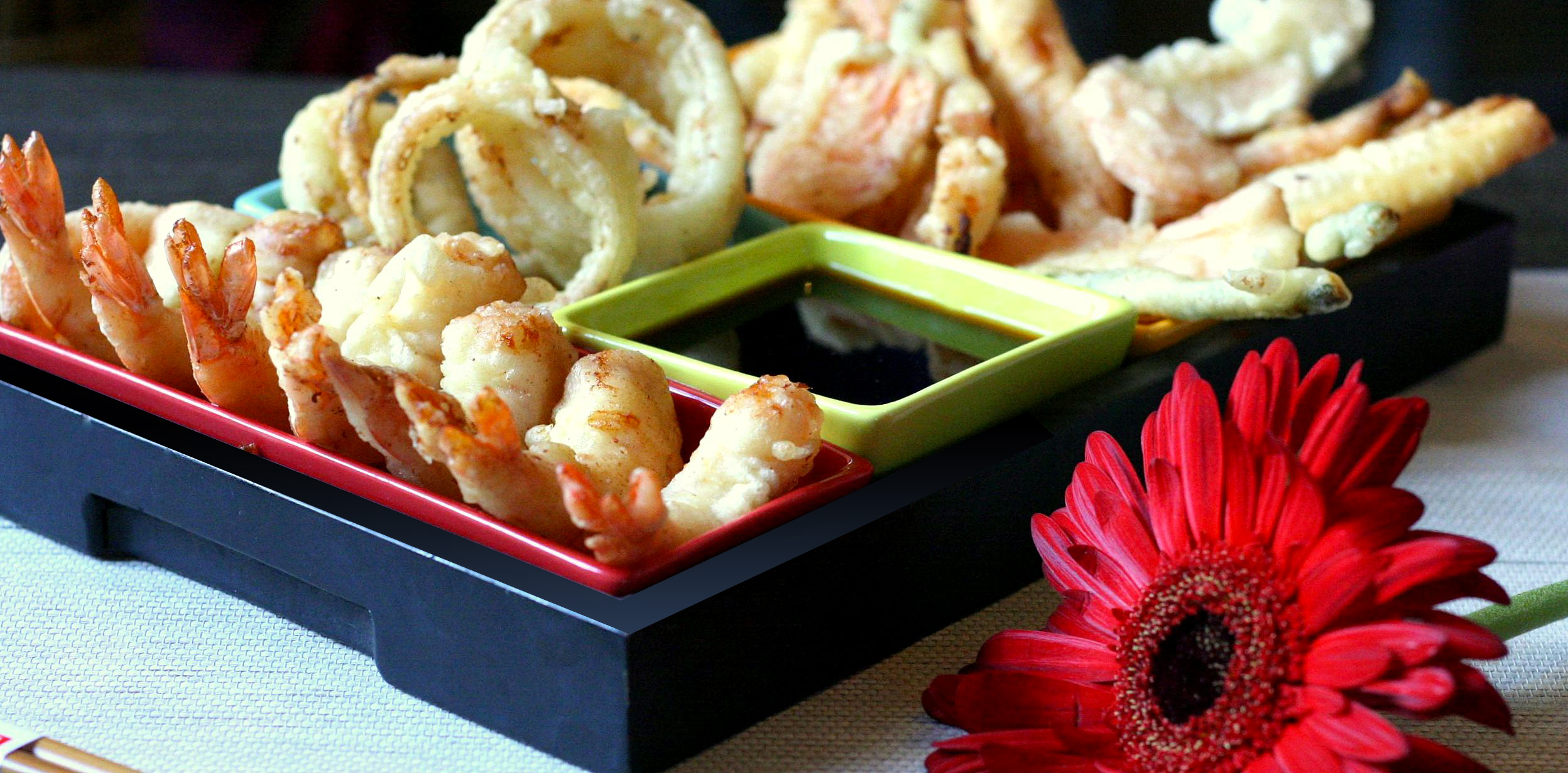 Tempura de crevette, calamars, légumes, et leur sauce. - Cooking Mumu